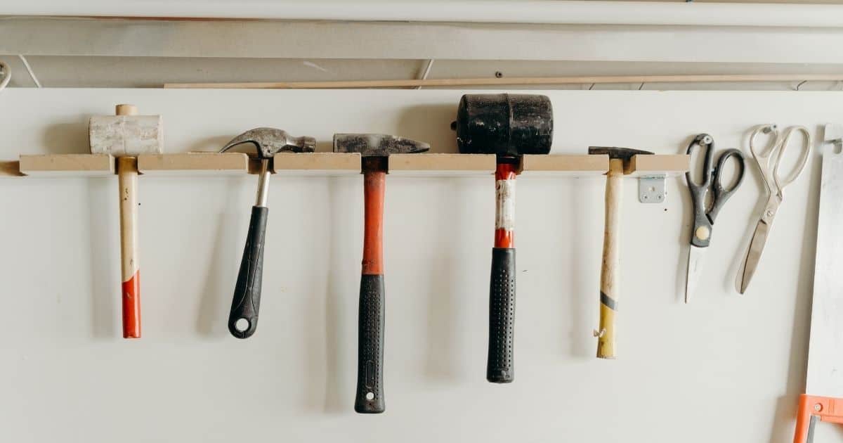 11 Types Of Hammers: Standard & Special