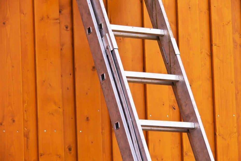 9 Different Types Of Ladders With Pictures (Safety Tips Included)