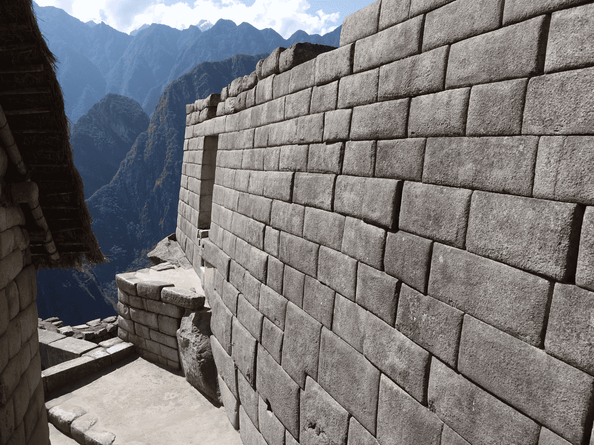 A Look At Ashlar Masonry: An Ancient Technique With Timeless Appeal