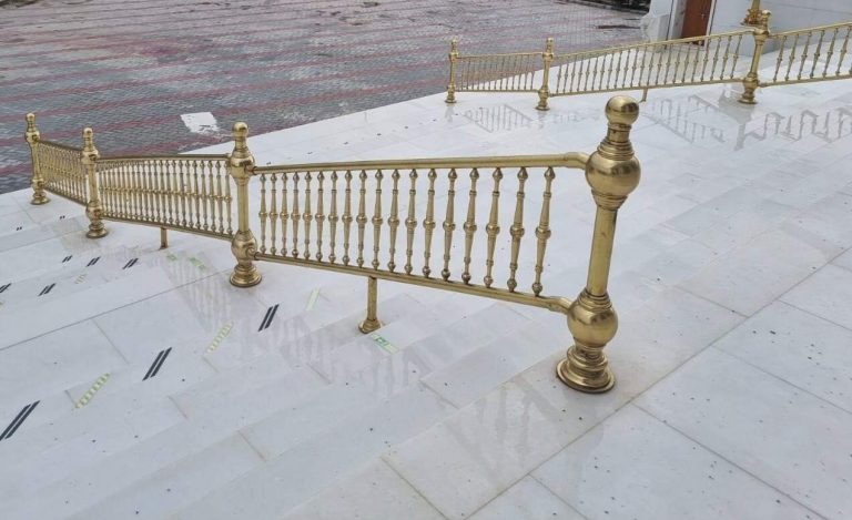 50 Incredible Types Of Stair Railing Designs