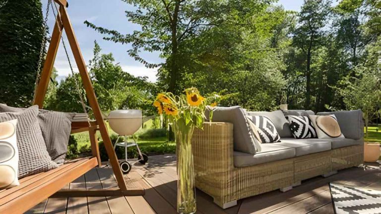 39+ Different Types Of Swings For Indoor & Outdoor Spaces!
